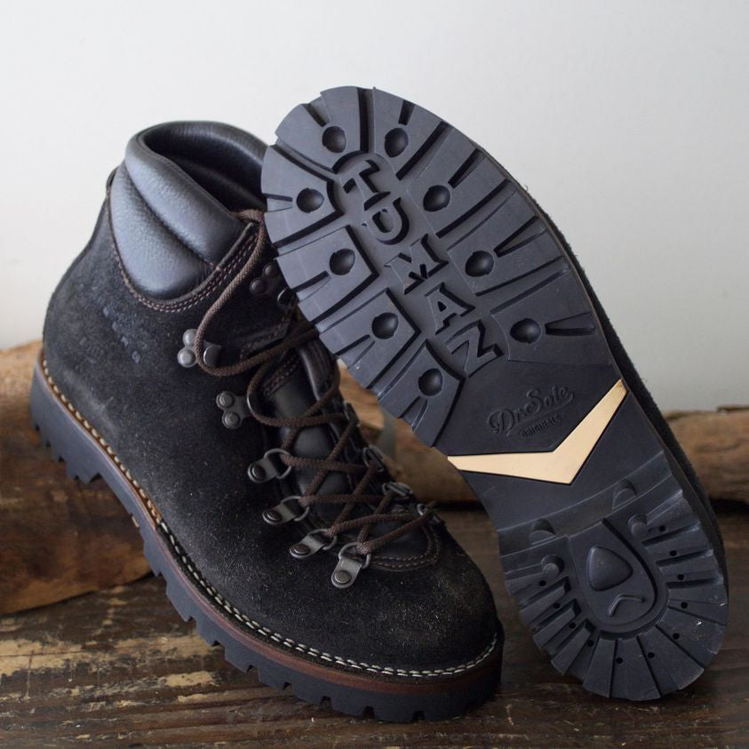 Tumaz Lug Heel Black (Separated type) 2024 New Collection – THE BOOTS MATERIAL TOKYO by ...